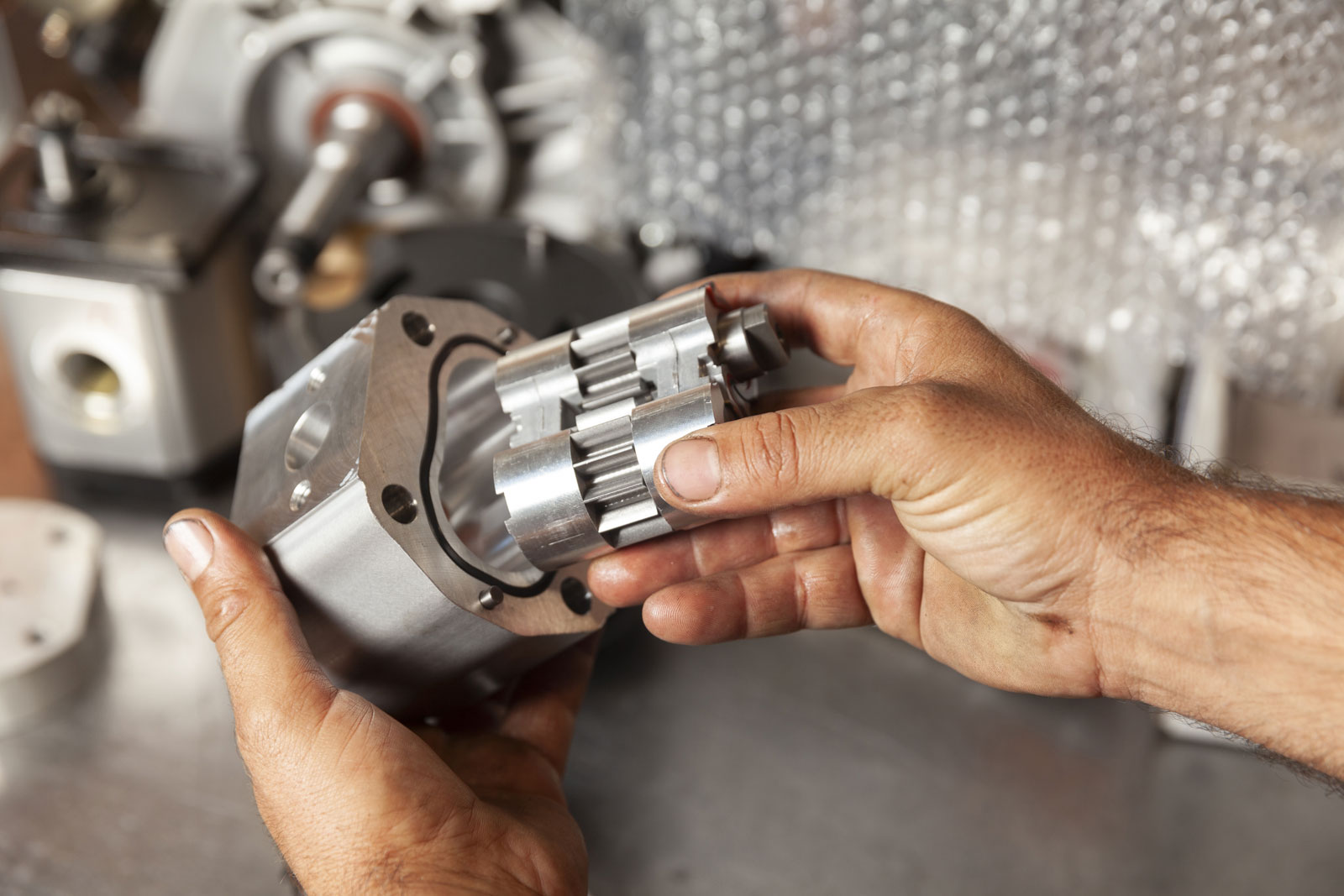 Hydraulic Repairs in Islip, NY | Hydraulic Hose and Repair